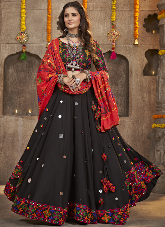 Navratri Chaniya Choli Design | Buy Ghagra Choli for Women - Tapee ...